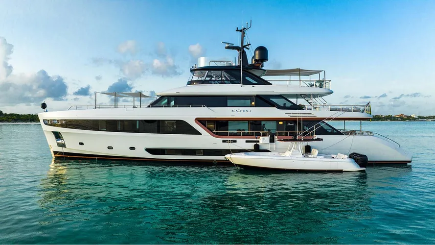 KOJU yacht for charter (Benetti, 37m, 2021)
